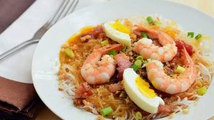 How To Cook The Best Pancit Palabok - Eat Like Pinoy