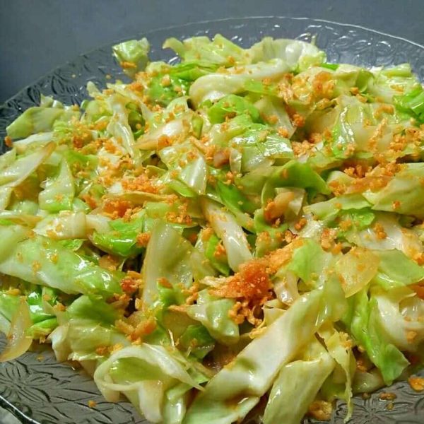 How To Cook The Best Ginisang Repolyo or Sauteed Cabbage Recipe | Eat ...