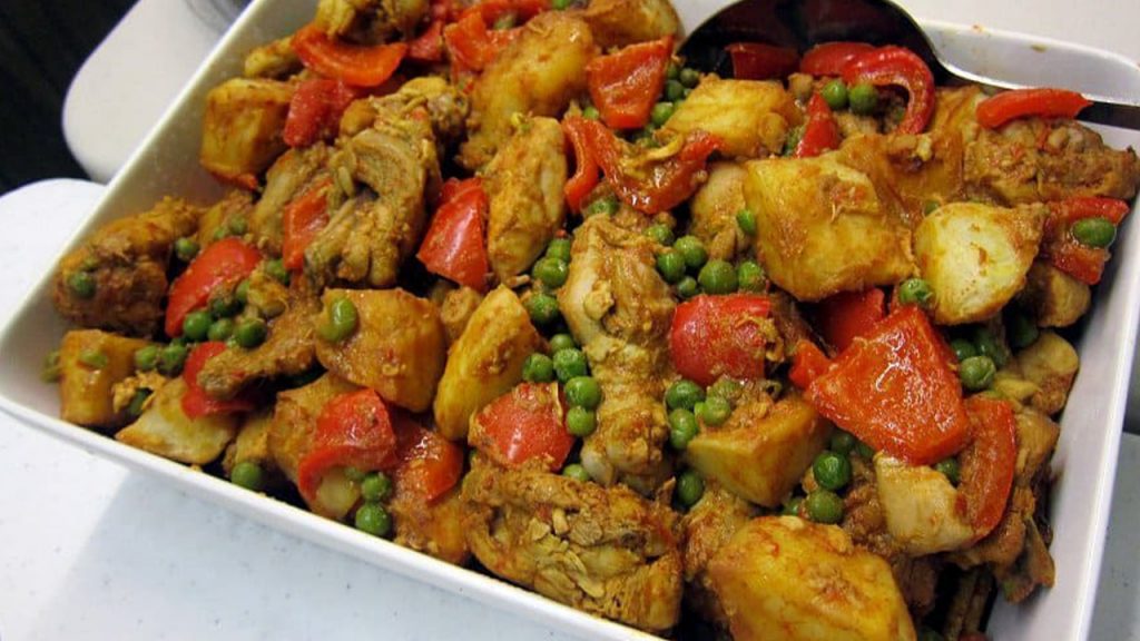 How To Cook The Best Chicken Guisantes - Eat Like Pinoy