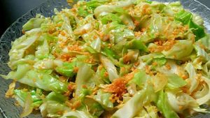How To Cook The Best Ginisang Repolyo or Sauteed Cabbage Recipe - Eat ...