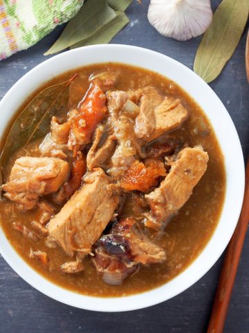 How to Cook The Best Lechon Paksiw | Eat Like Pinoy